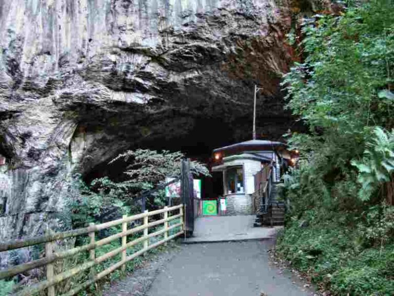Peak Cavern | Guided Tours | Carol Concerts | Castleton