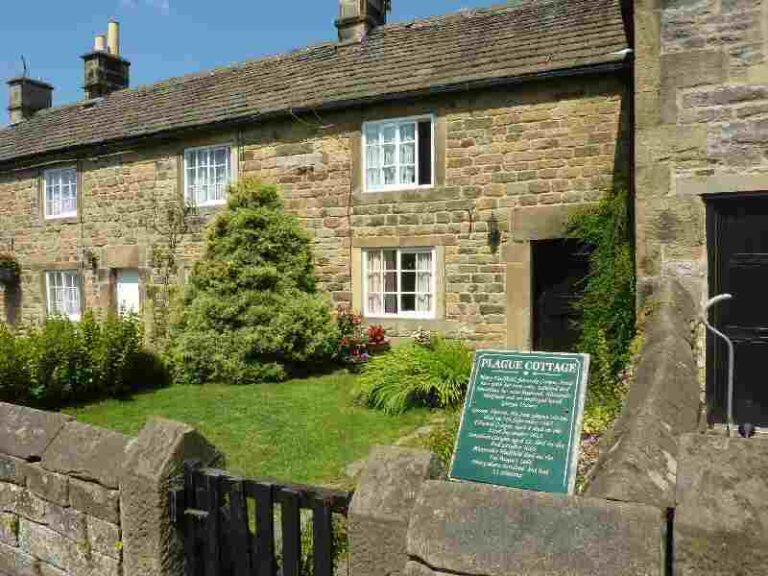 Eyam | mompesson's Well | Riley Graves | Plague Village