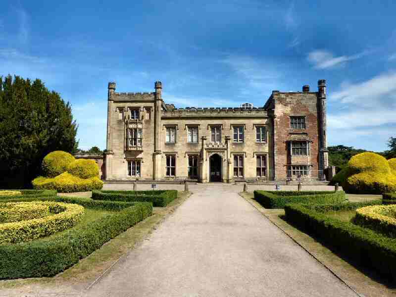 Elvaston Castle Walk | Golden Gates | St Bartholomew's Church